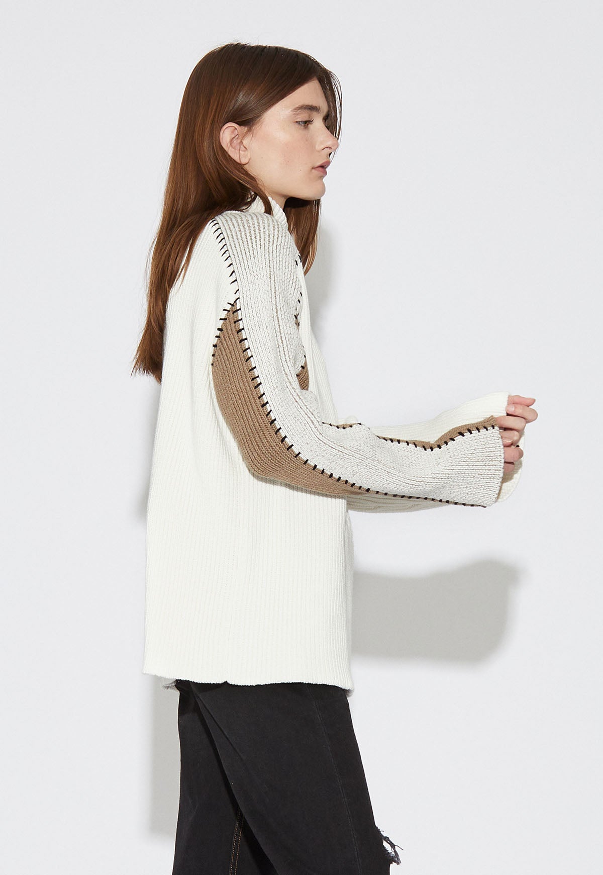 Oversized Stitch Sweater Off-White – NOIS NEW YORK
