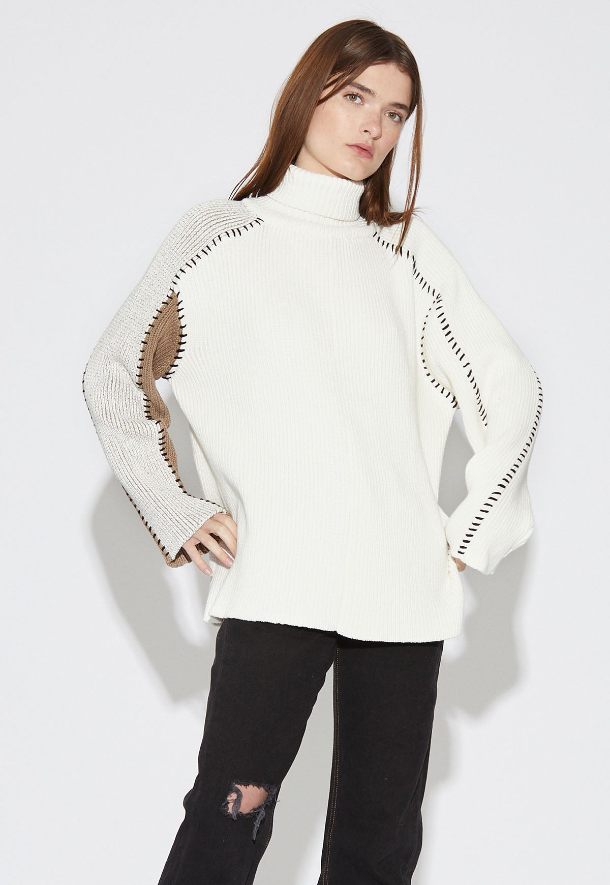 Oversized Stitch Sweater Off-White – NOIS NEW YORK
