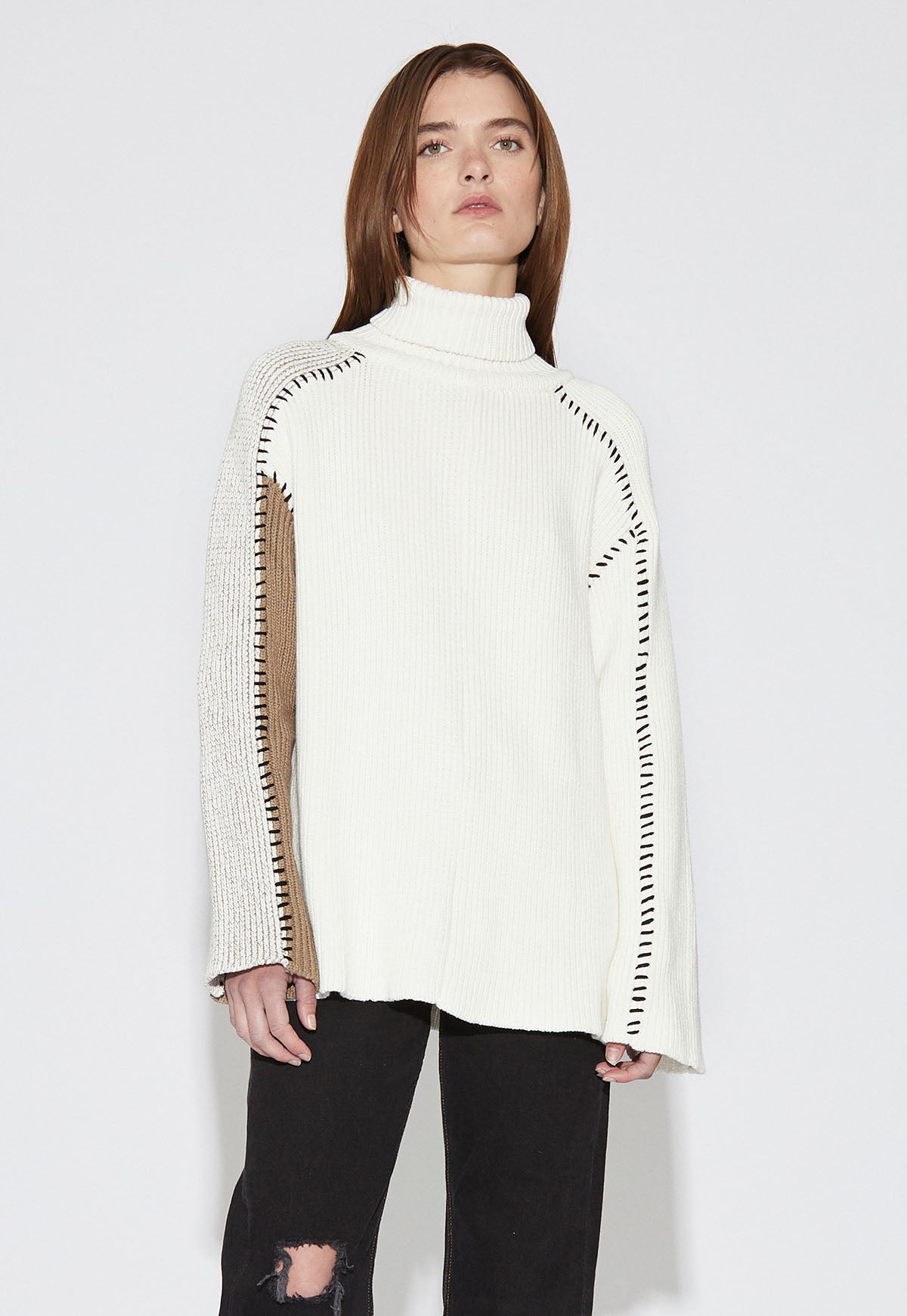Oversized Stitch Sweater Off-White – NOIS NEW YORK