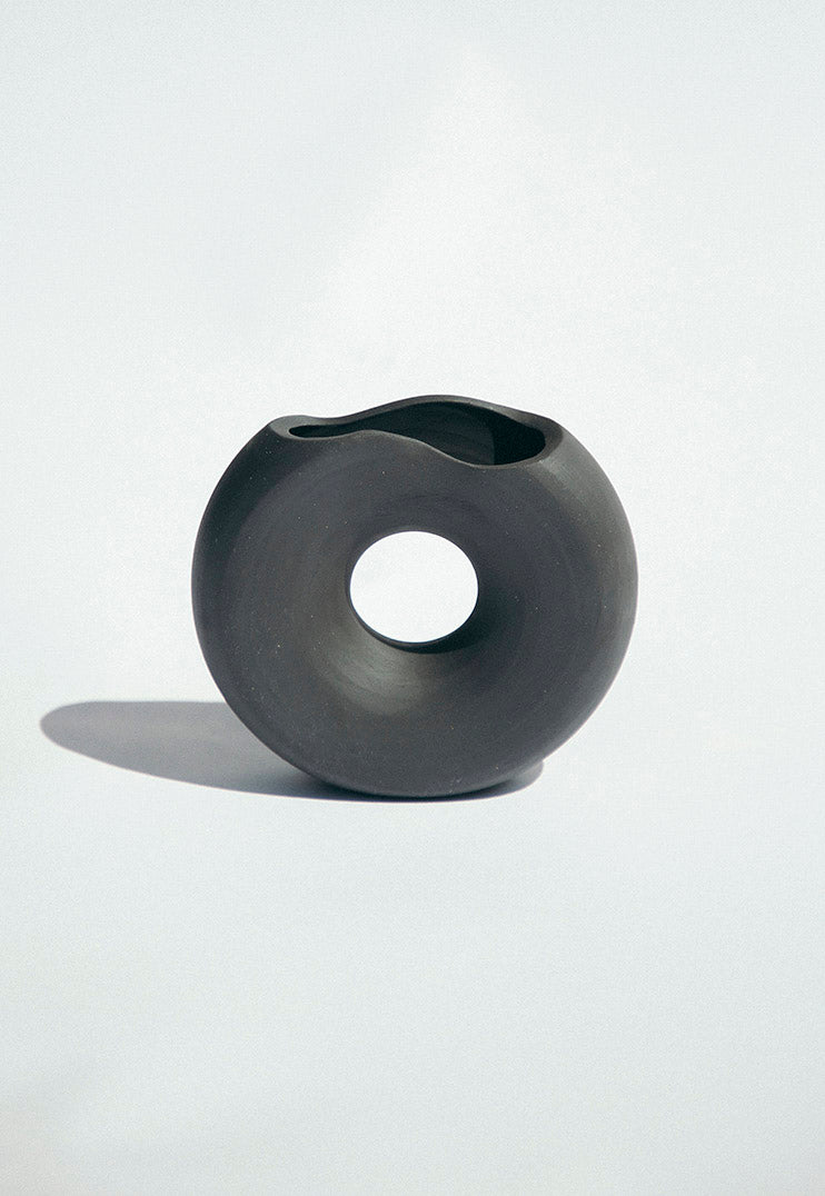 Waves Vase Cassius – NOIS NEW YORK