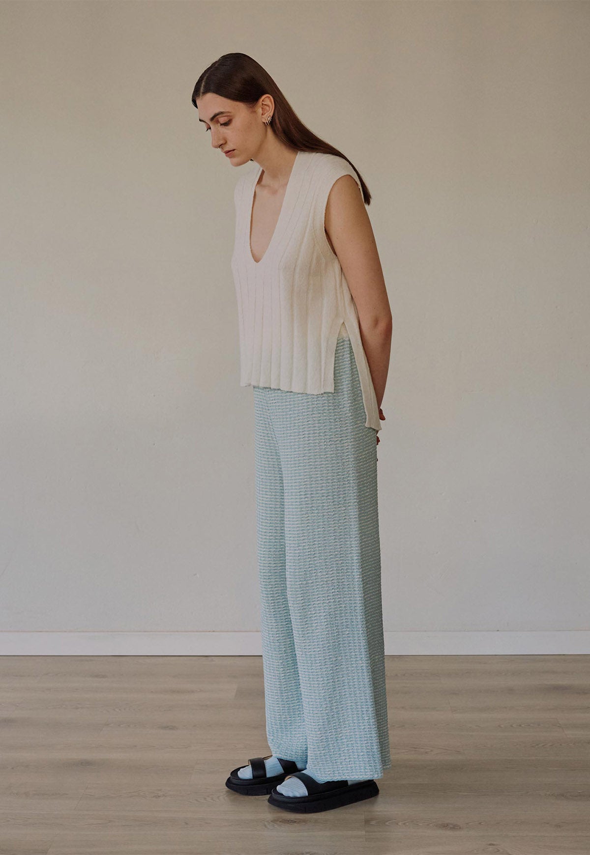 Chisai Vest Chalk – NOIS NEW YORK